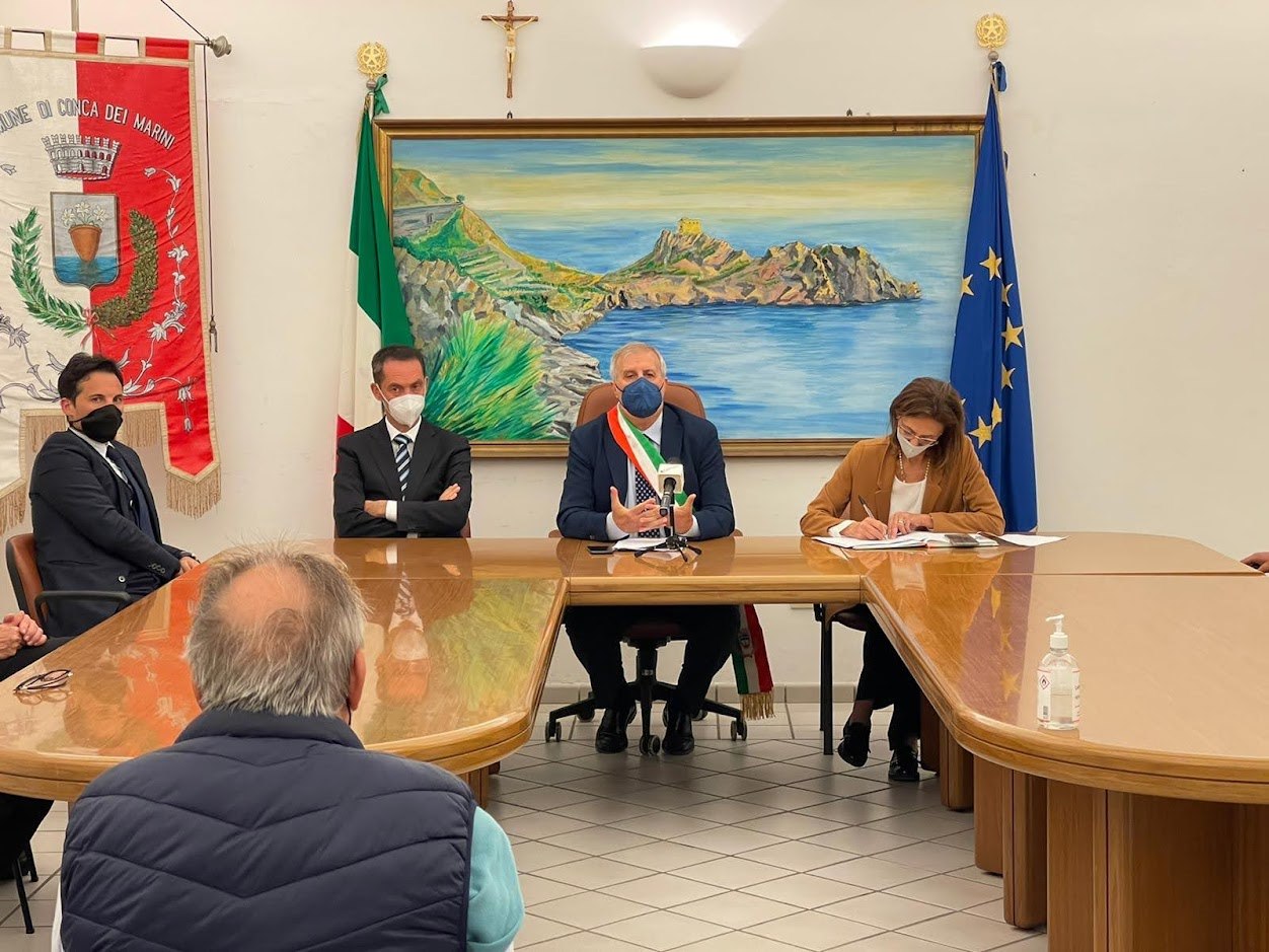 Il Vescovado - Da oggi a Conca dei Marini è attivo il servizio di ... Il Vescovado - Da oggi a Conca dei Marini è attivo il servizio di ...